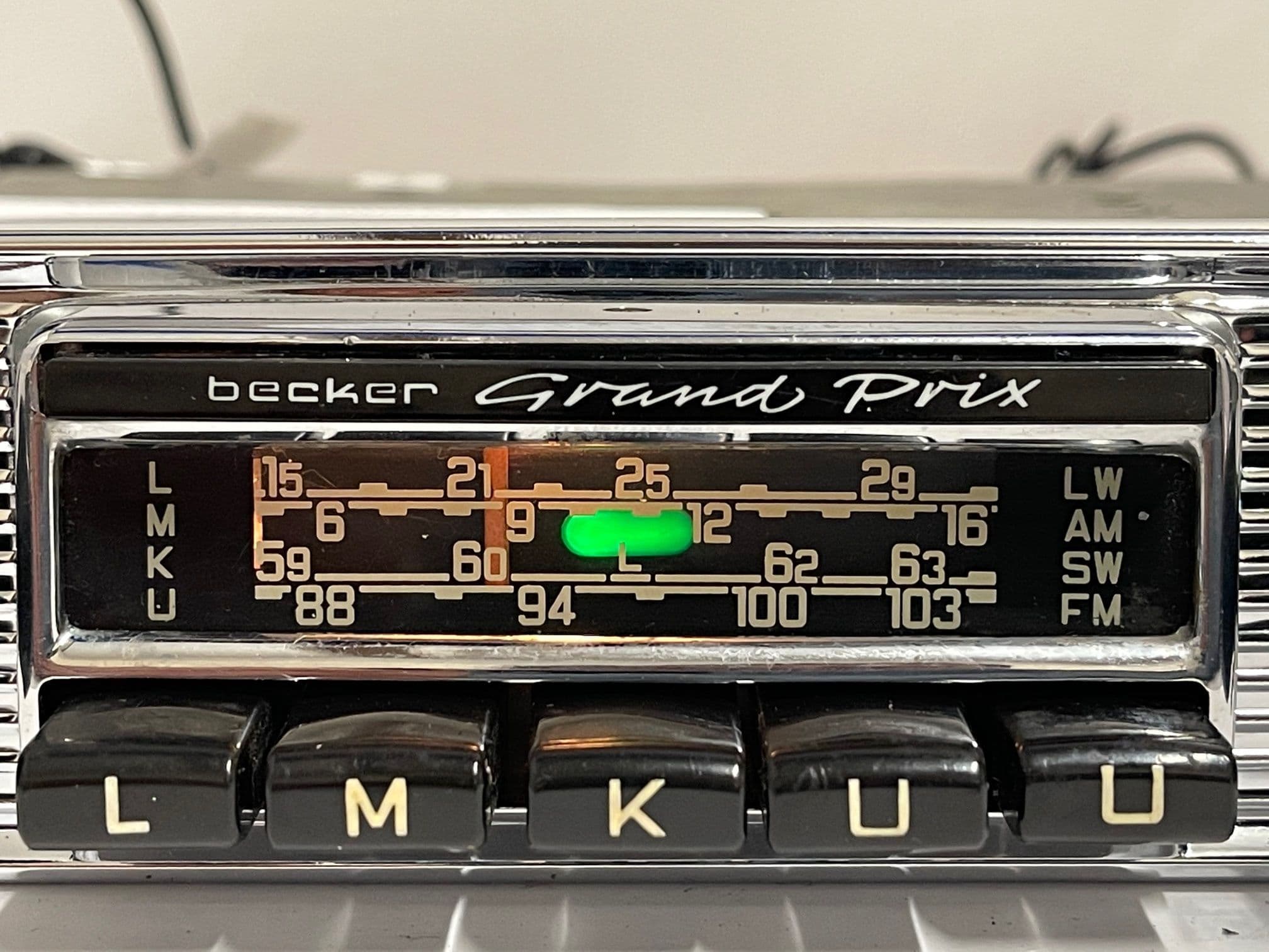 BECKER GRAND PRIX Wonderbar Vintage CHROME Classic Car FM Radio FERRARI ...