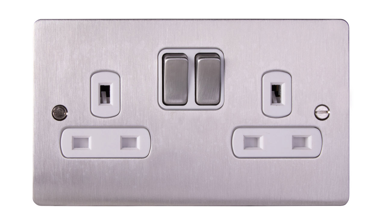 Deta 8132SSW Ultra Flatplate 2 Gang 13A DP Switched Socket Stainless ...