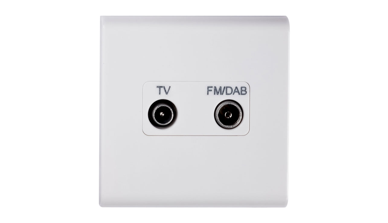 Deta 8692WHW Slimline Screwless TV/FM DAB Diplexer Outlet White Box Of 10