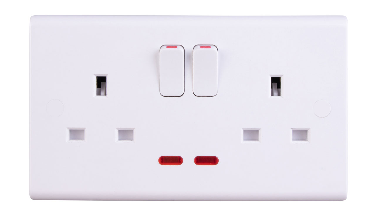 Deta S1209DPP Slimline 2 Gang 13A Switched Socket DP with Neon Box Of 10