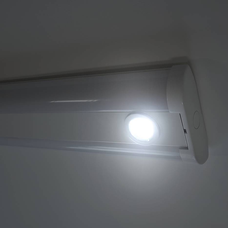 Eterna ELEGAN5EM3 5ft LED Twin Ceiling Fitting With Emergency