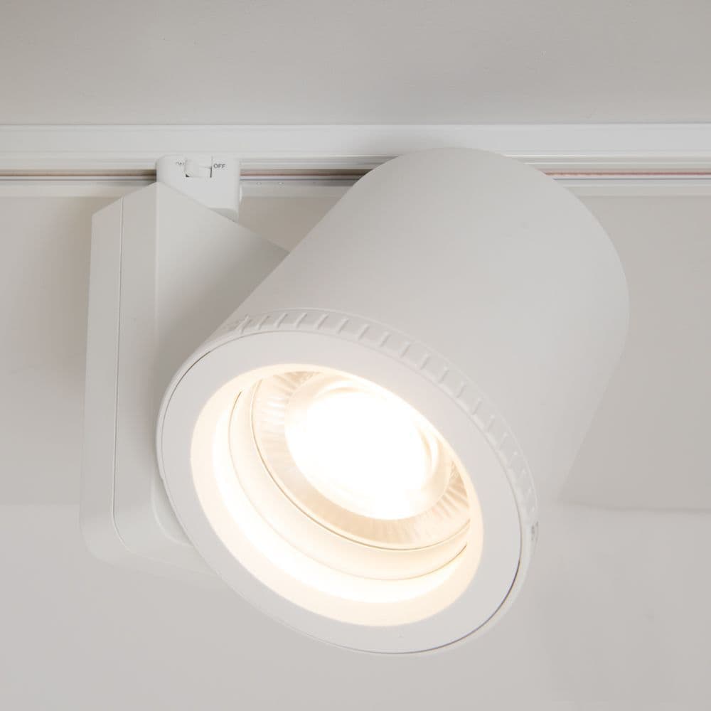 KSR Lighting KSR6534WH Escala Pro 46W LED 3000K Track Fitting With ...