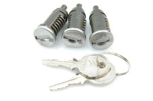 Lock barrel set for doors boot until 7/71