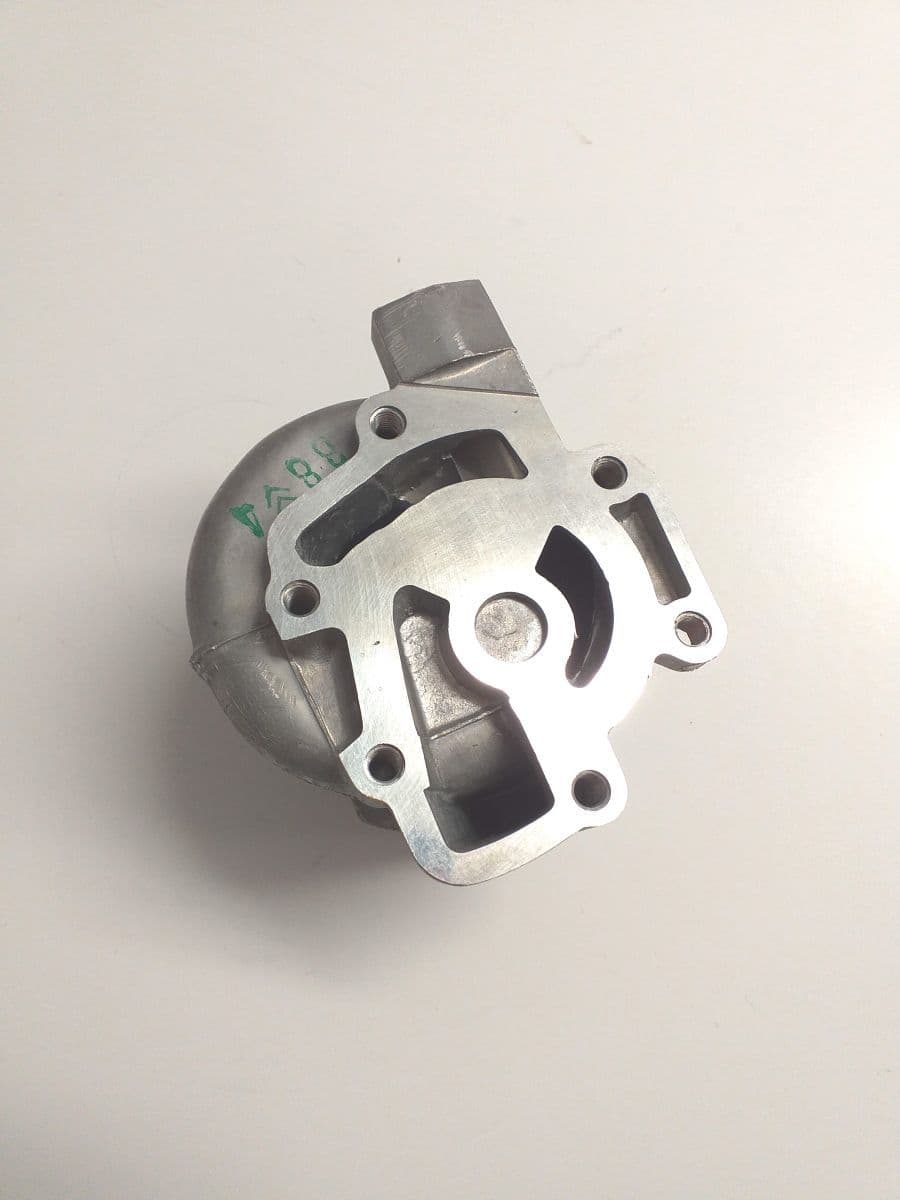 Oil pump lower housing