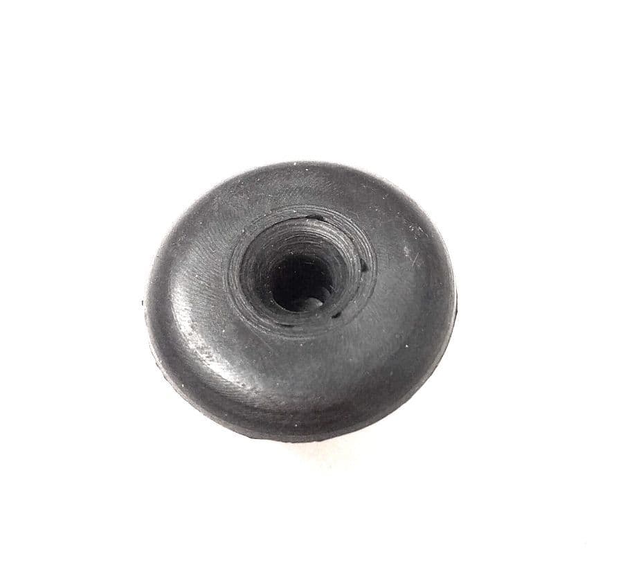 Rubber plug for 15mm holes in floor under rear axle