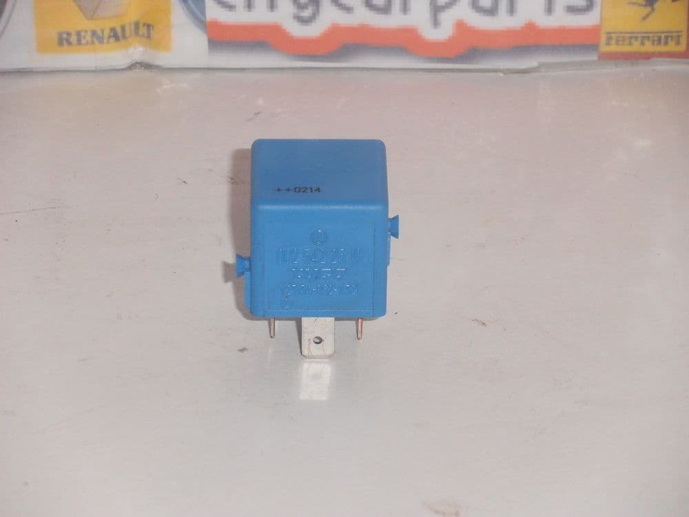 GENUINE MERCEDES BENZ TYCO OVERLOAD PROTECTION BLUE RELAY A0025422519 4 ...