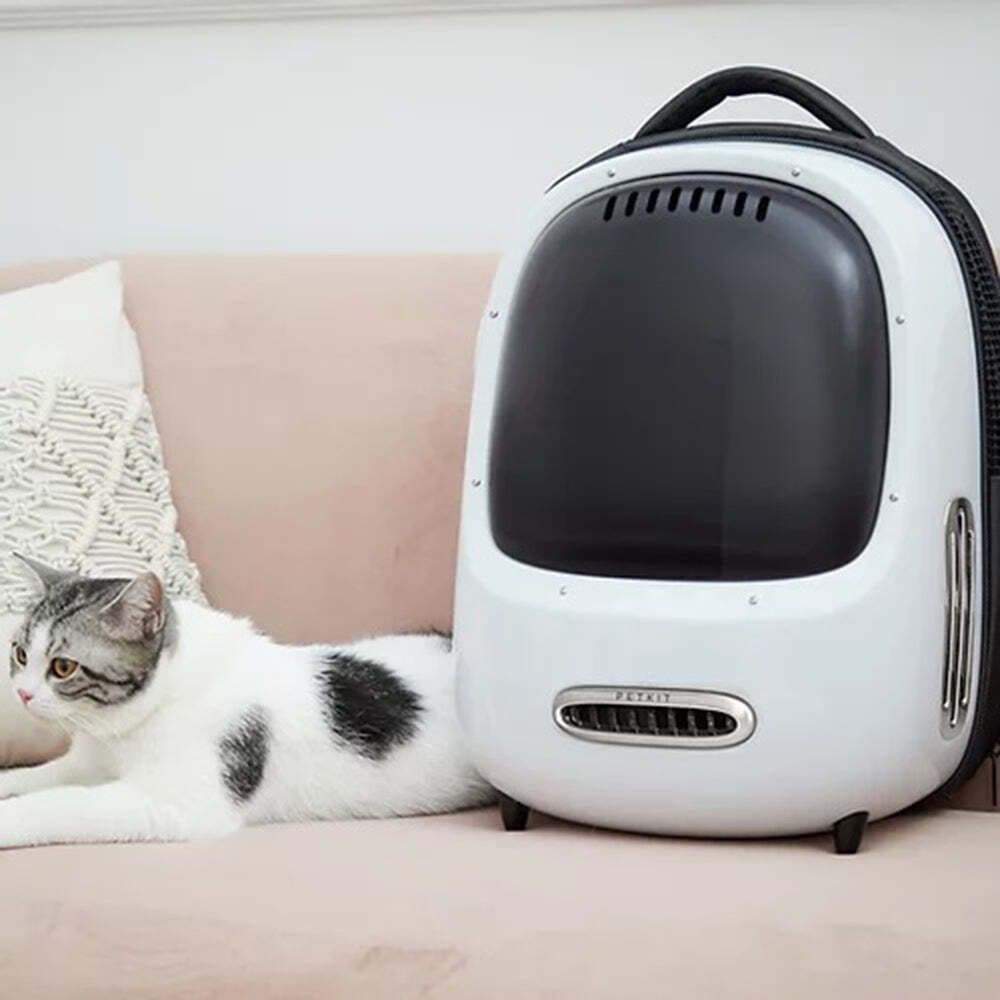 Instachew PETKIT BREEZY Pet Carrier Built-in fan and light