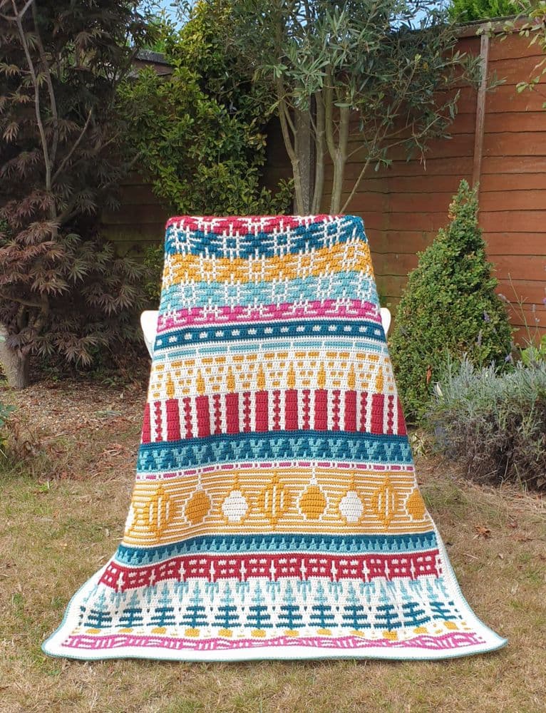 Stylecraft Latitia s Holiday CAL by Rosina Plane - RUNNER TRADITIONAL