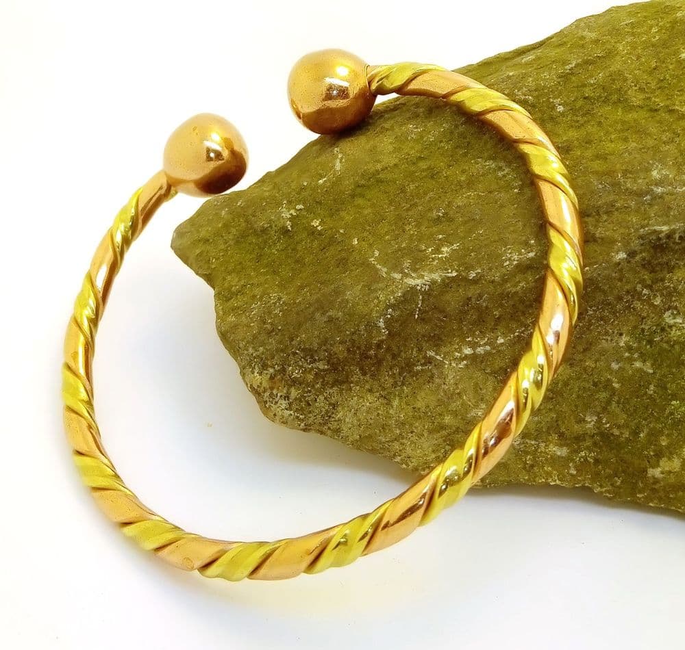 M4 Magnetic Copper And brass Torque Bracelet