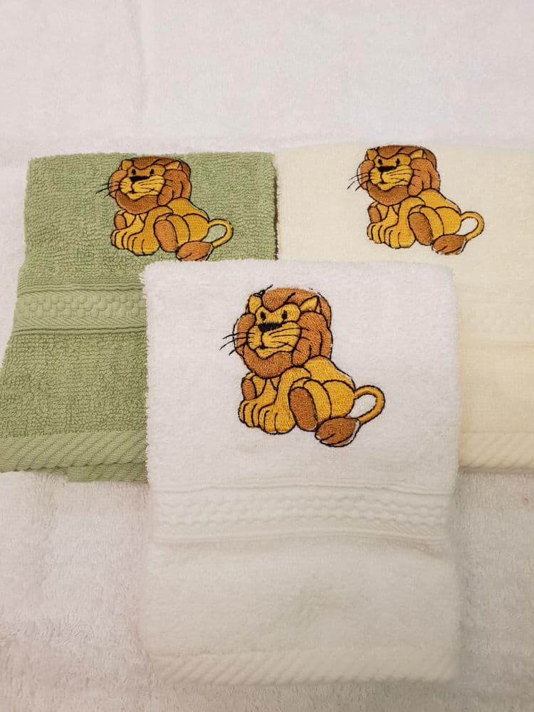 LION PERSONALISED FACE CLOTH