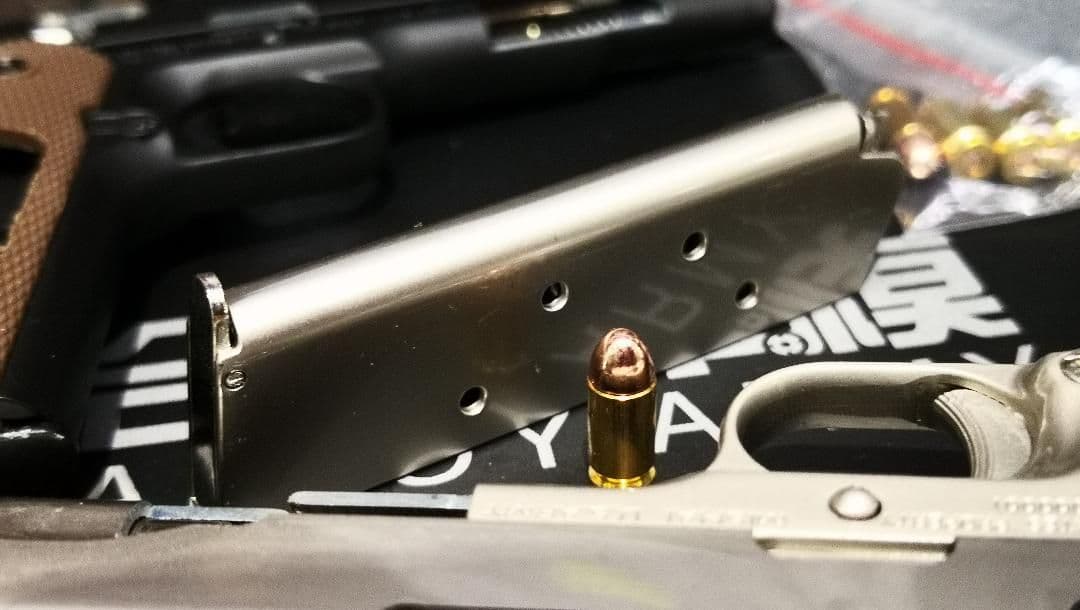 1 2 Shell Eject Metal Silver M1911 cut away version