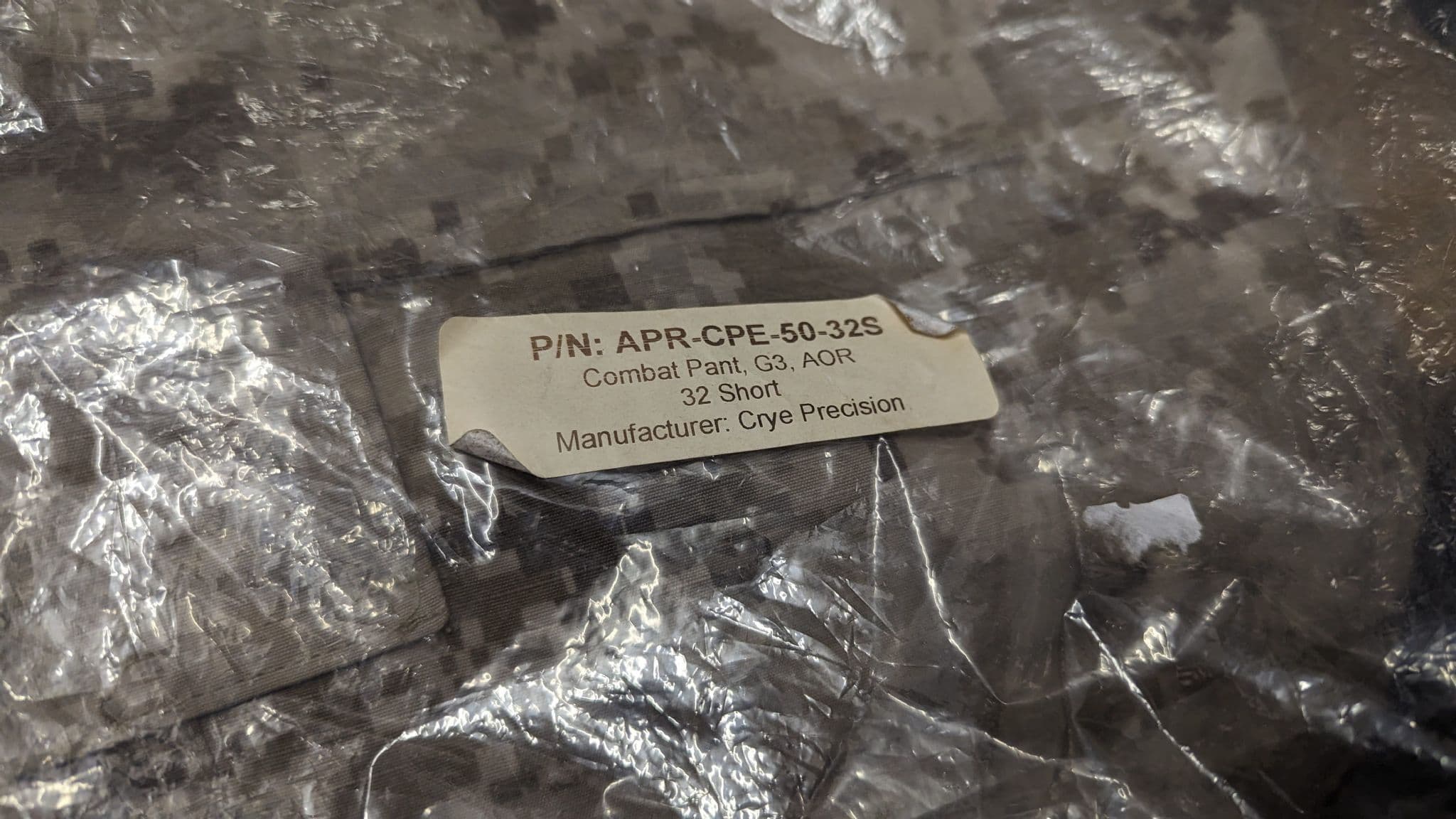 Crye Precision Aor1 G3 Combat pants Size 32S Brand new