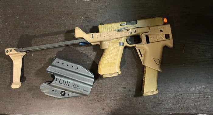 FLUX Type Flash Mag Front Grip Tan for G17