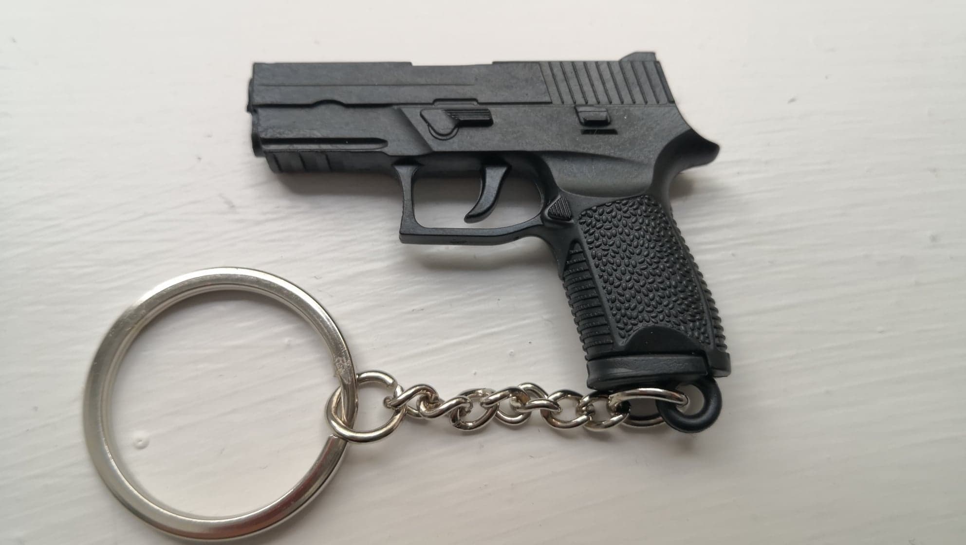 Miniature Keychain P250DC Model 052 Free shipping
