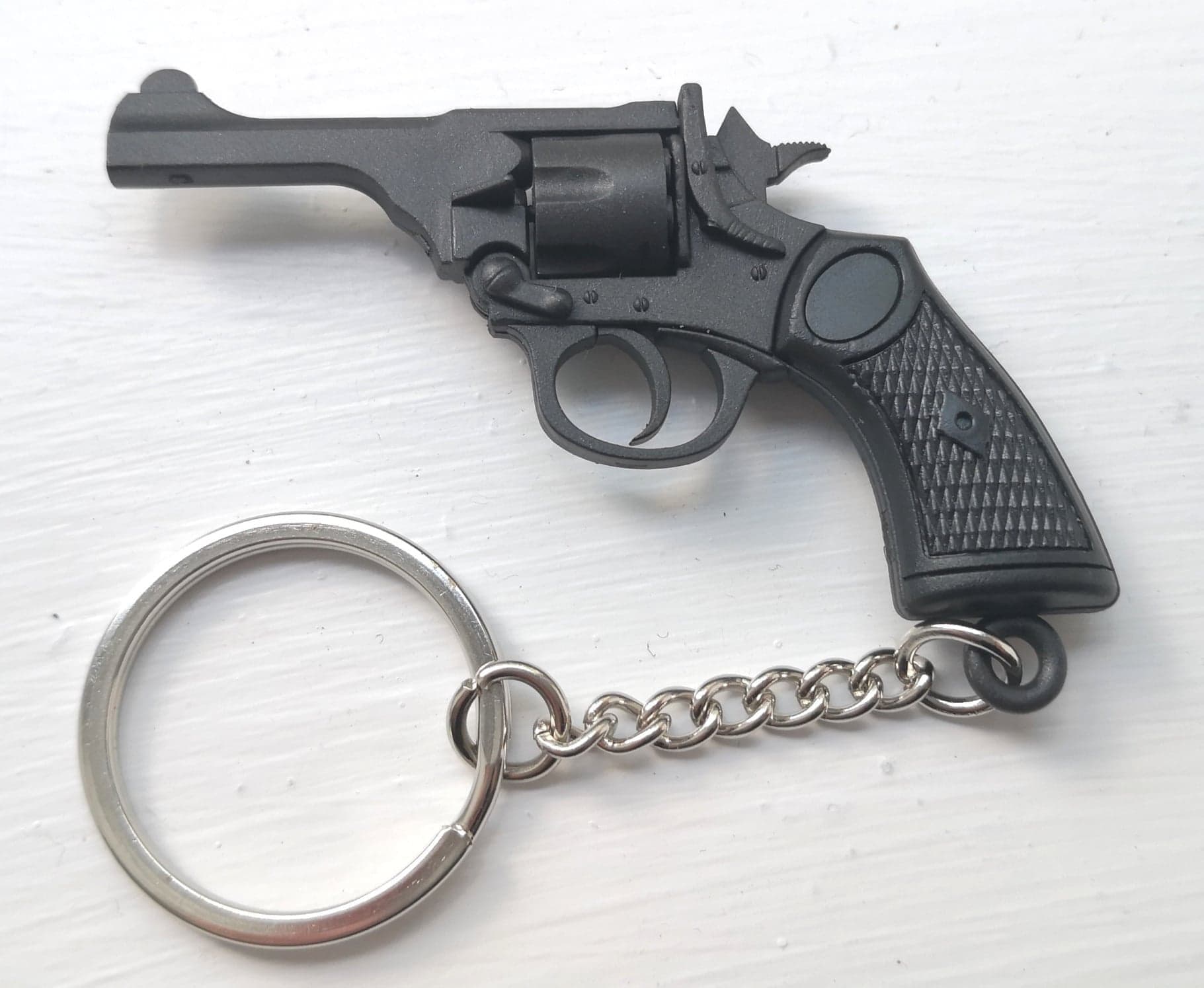 Miniature Keychain WEBLEY short barrel Model 041 Free shipping