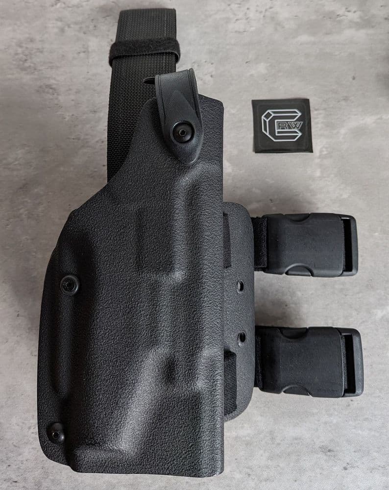 Safariland 6004 holster Sig Sauer P225 P228 P229 with Surefire 3V light ...