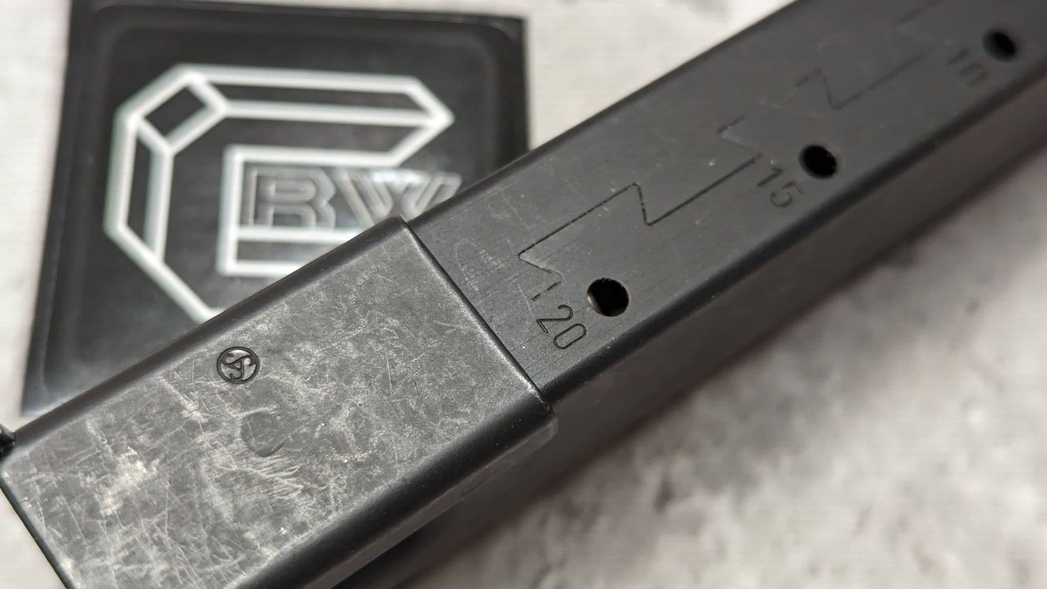 SIG SAUER Genuine P226 20rd real steel EXTENDED magazine SAS style