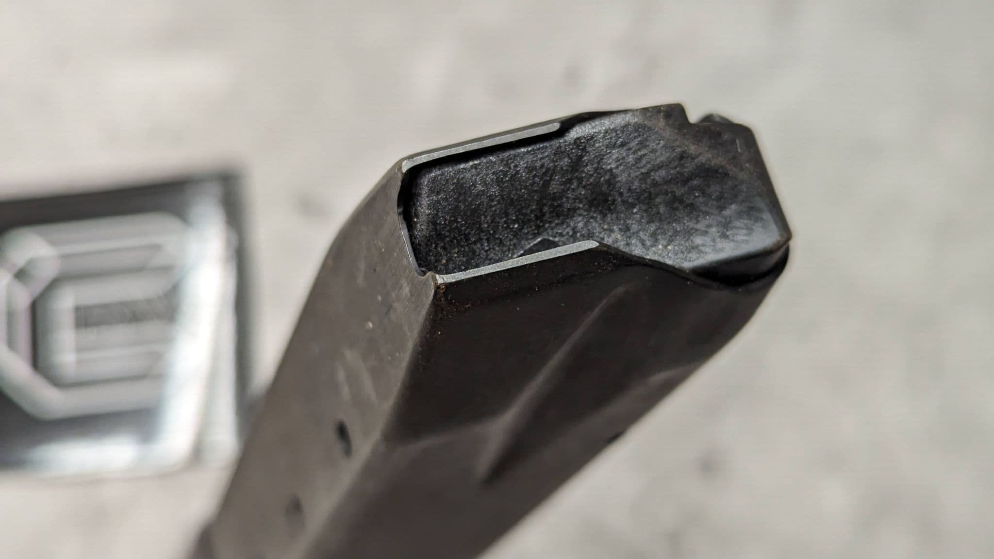 SIG SAUER Genuine P226 20rd real steel EXTENDED magazine SAS style