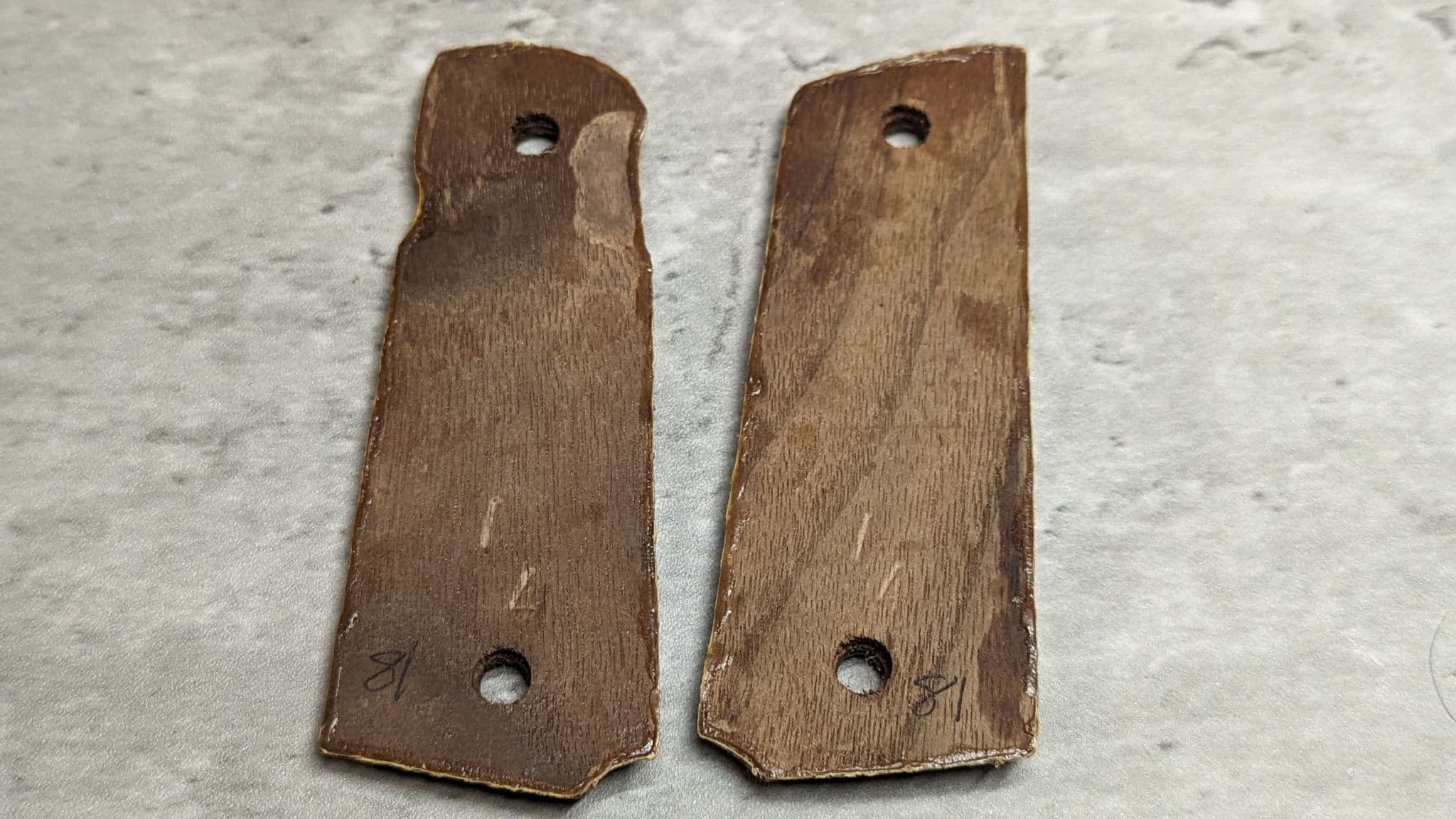 USA Snake skin M1911 grip No 81 with Ambi-safety cut