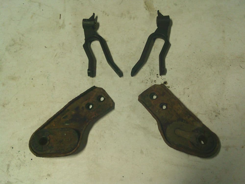 ASTRA VXR RADIATOR MOUNTS SET OF 4