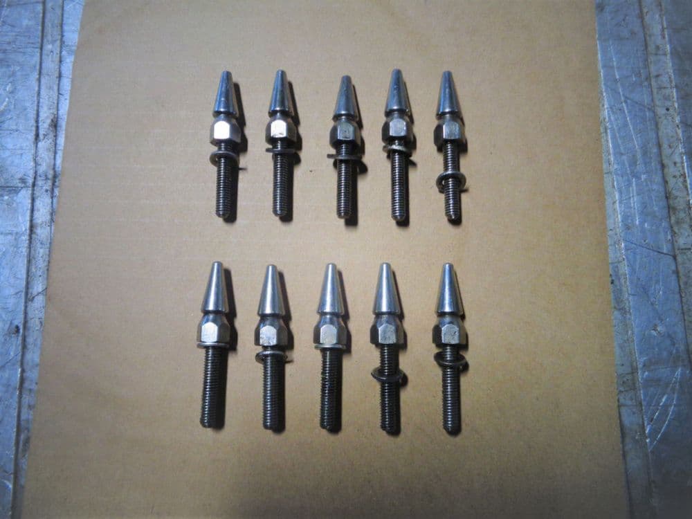 Z20LEH / Z20LET ROCKER COVER SPIKE BOLT SET x9 1 missing