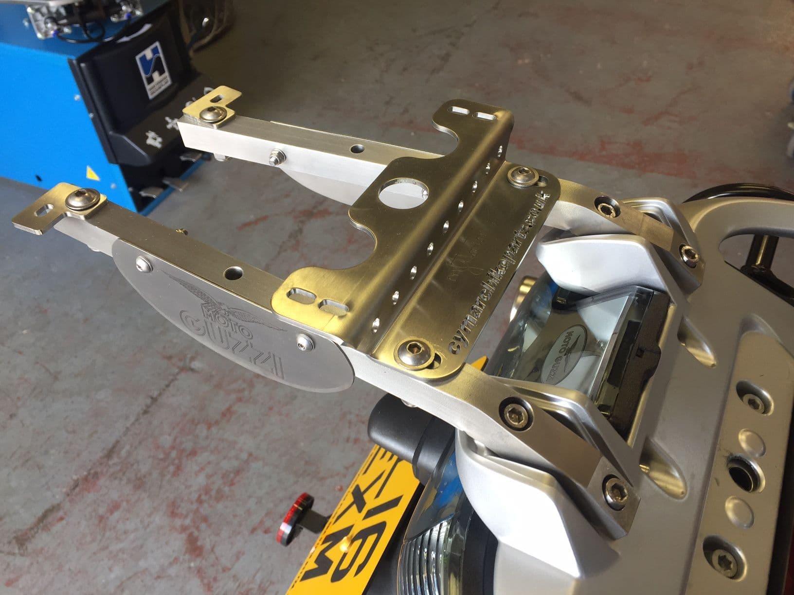 2016 Stelvio Rack to suit the Givi Monokey top box System