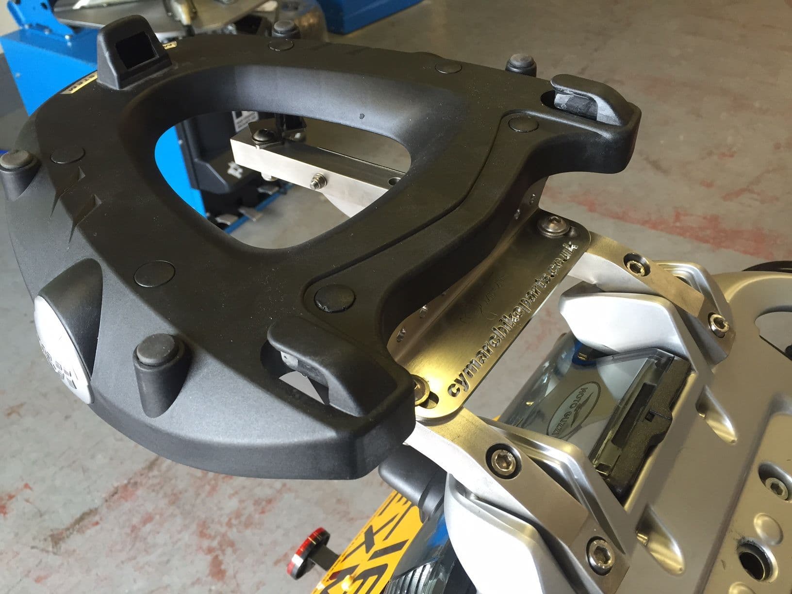 2016 Stelvio Rack to suit the Givi Monokey top box System
