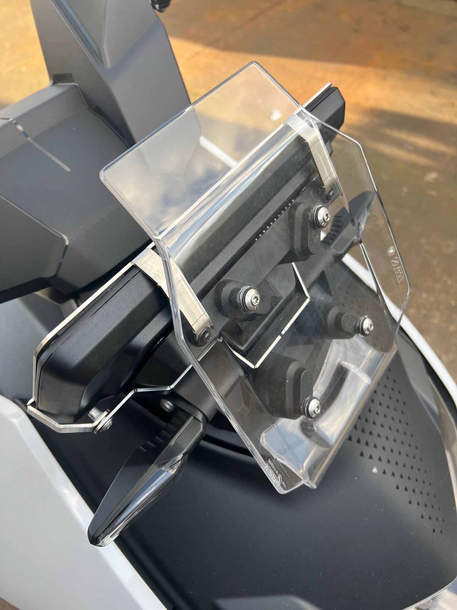 BMW CE04 10 25 Inch TFT Screen Security Brace