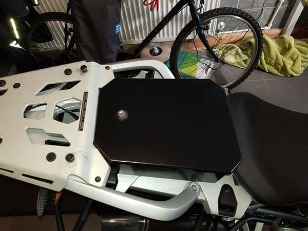 BMW R1250GS(A) Pillion Seat Clip On Off Utility Box | Rallye Pillion ...