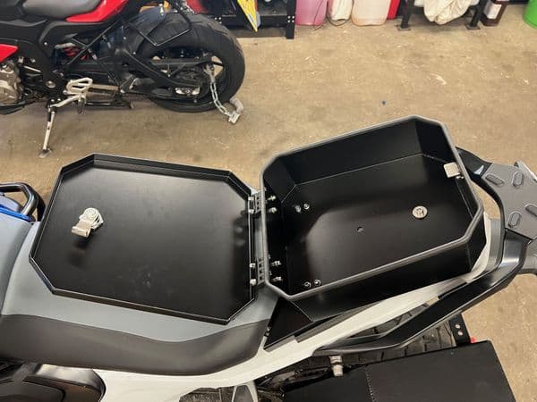BMW R1250GS(A) Pillion Seat Clip On Off Utility Box | Rallye Pillion ...