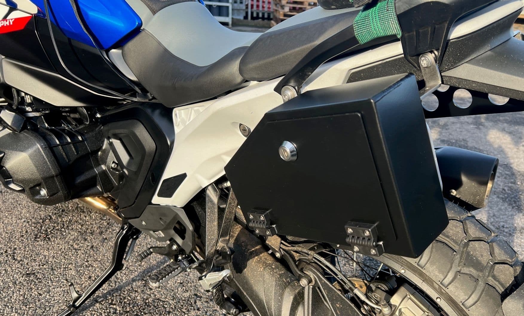 BMW R1250GSA Toolbox | Fits Rallye | Utility Box | Lockable Tool Box ...