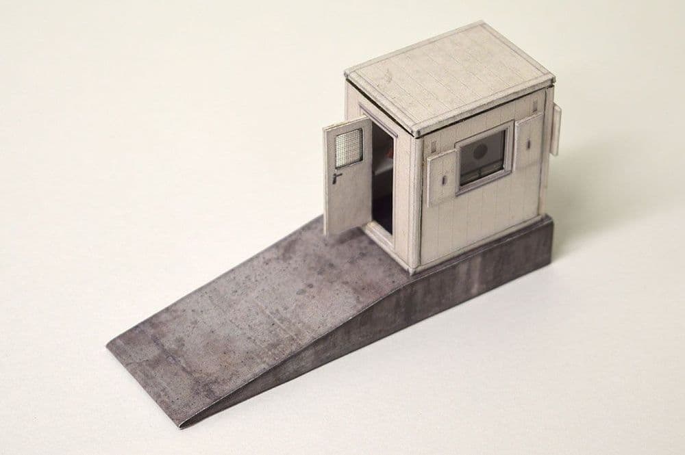KX033-OO Security Hut/Gatehouse - OO/4mm/1 76