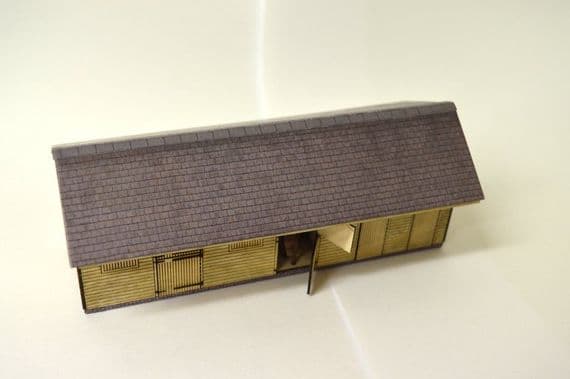 KX034-OO Laser Cut Delamere Stables OO/4mm/1 76