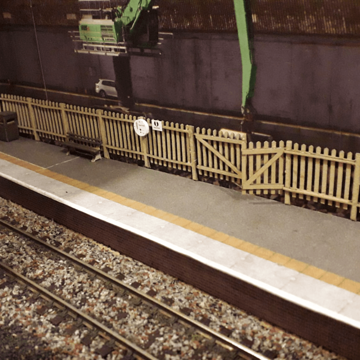 OO Gauge Platform Fencing | Laser Cut Kit | Scale Model Scenery