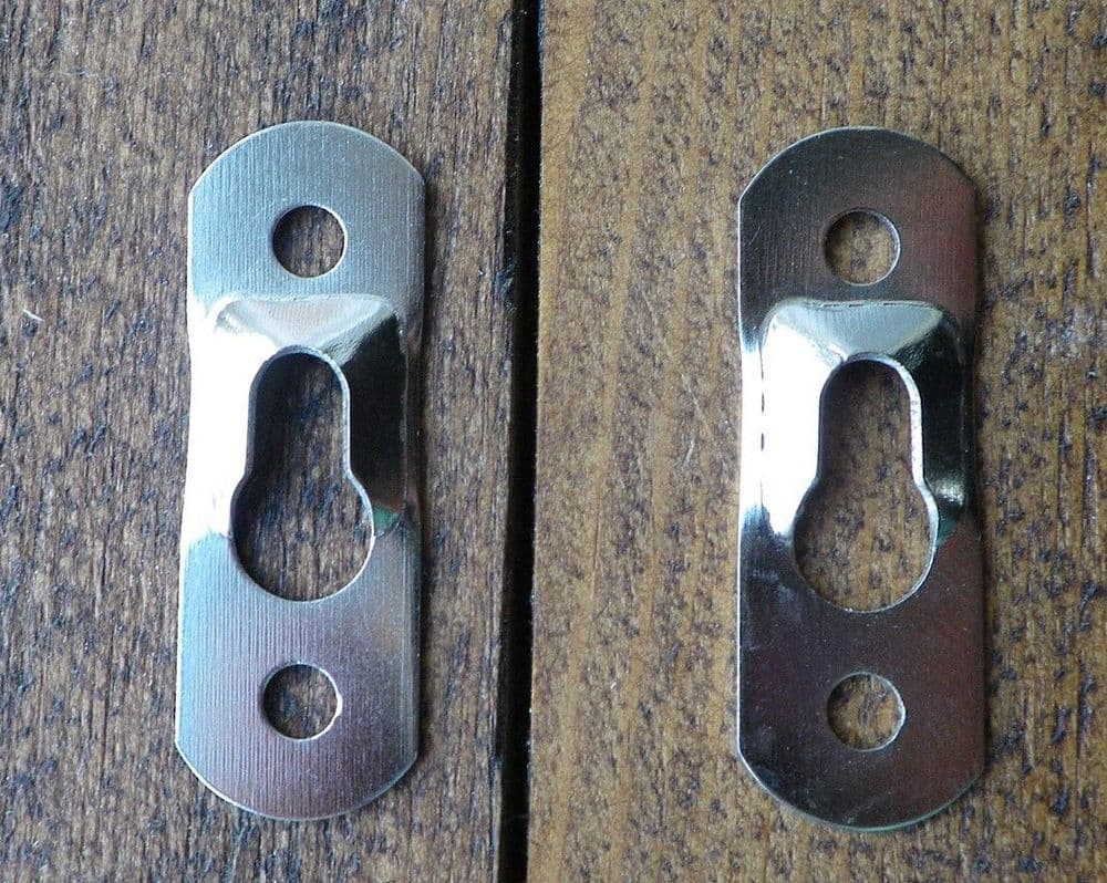 NEW Pack of 4 keyhole hanging brackets picture etc silve finish c/w ...