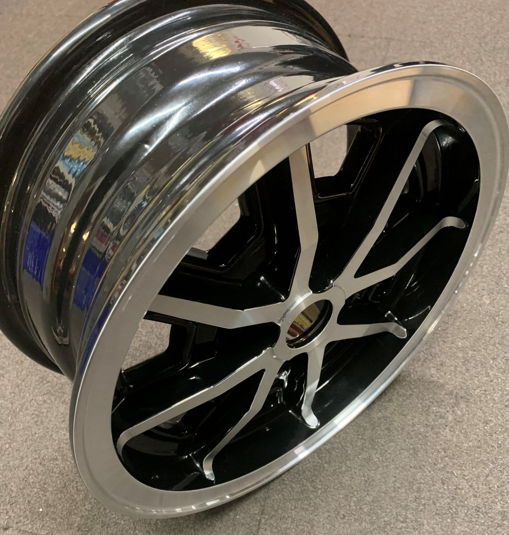 Alloy Wheel Bolt On Europa TC 519
