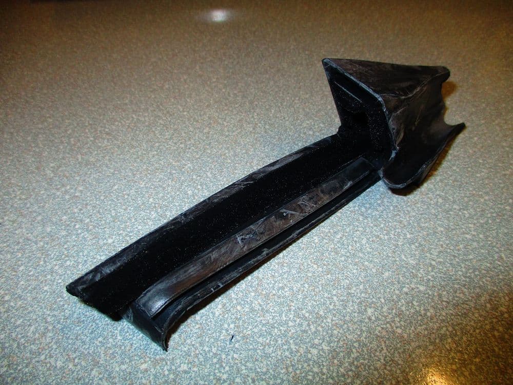 Cheater Seal Right Hand Drop Window 358