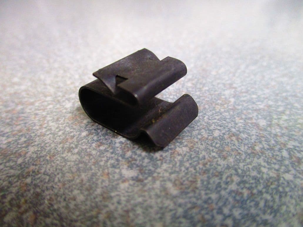 Clip Sill Panel Europa TC 555