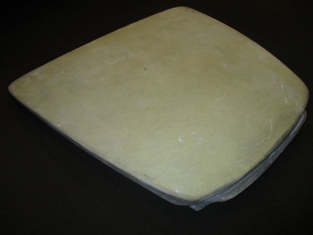 Flat Bonnet Elan 790