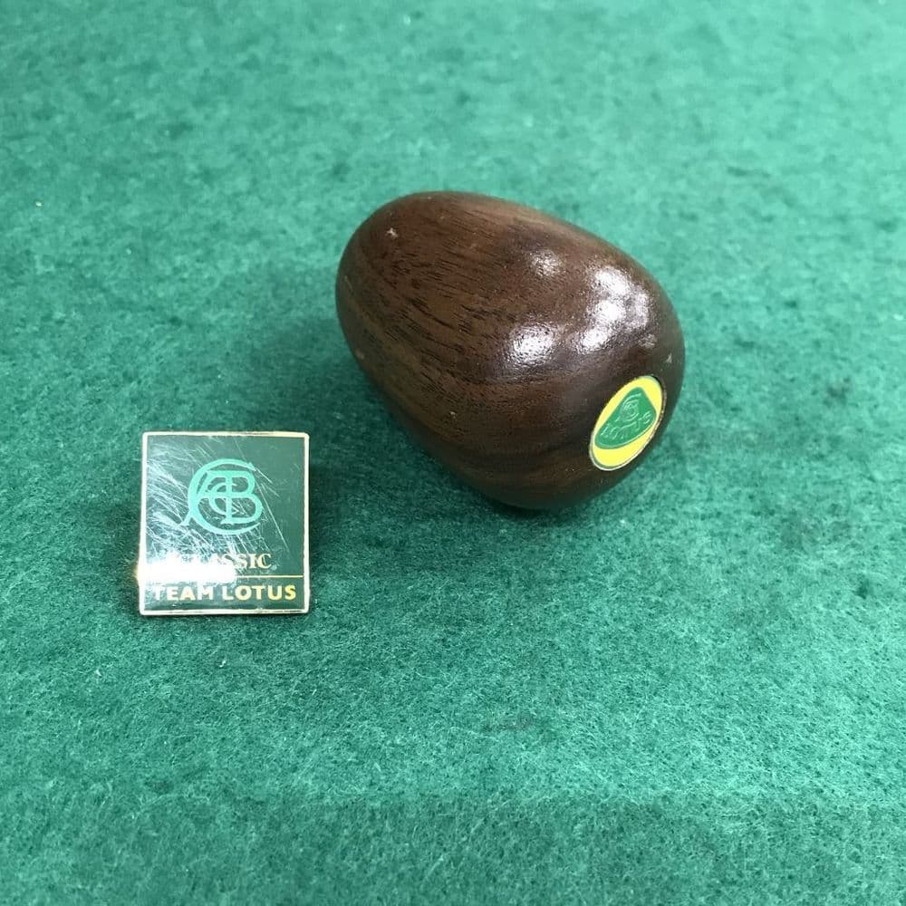Gear Knob Pear Shaped Green/Yellow Lotus Badge 511
