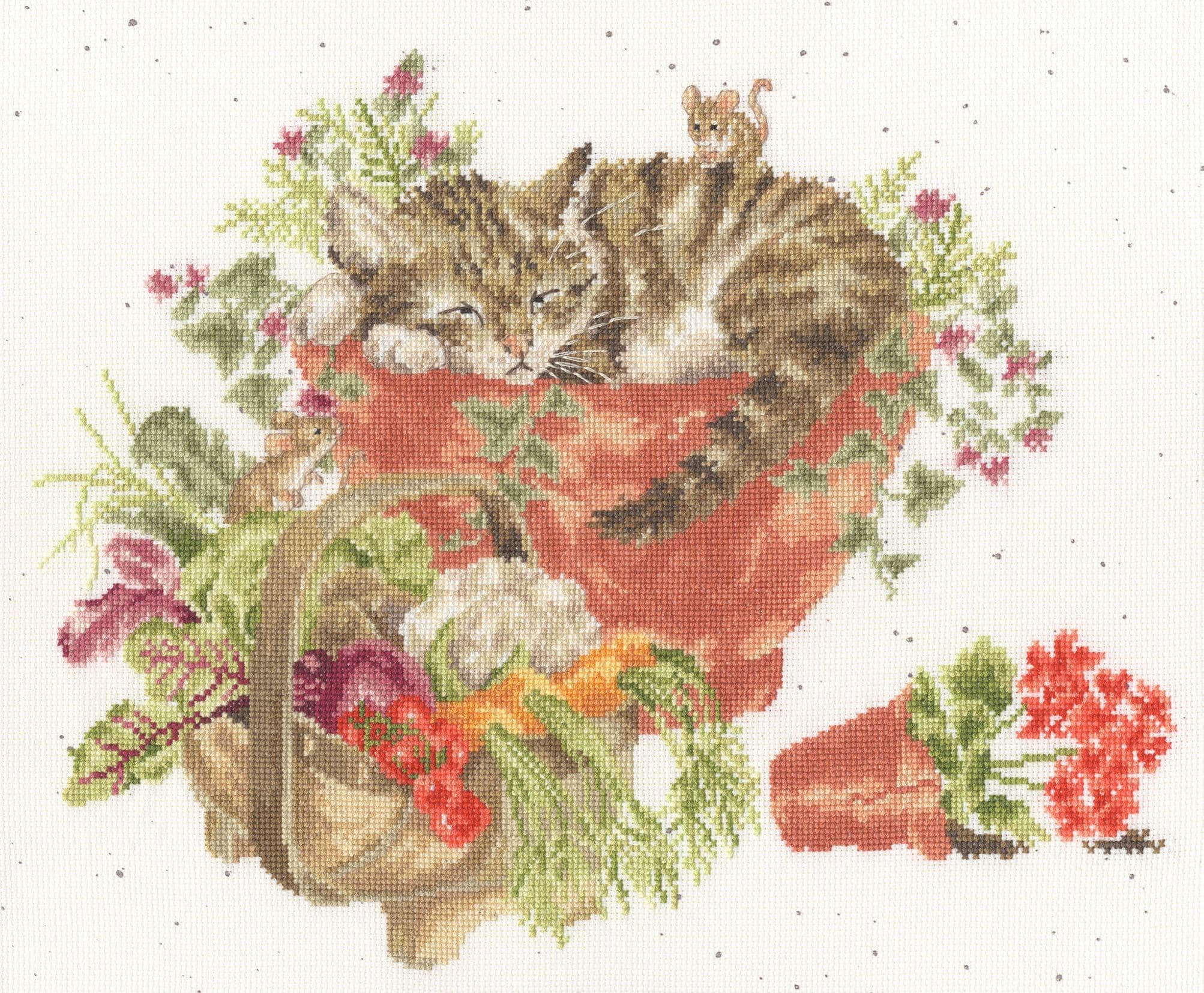 Bothy Threads Purrrfect Spot - Hannah Dale cross stitch kit - EXCESS STOCK