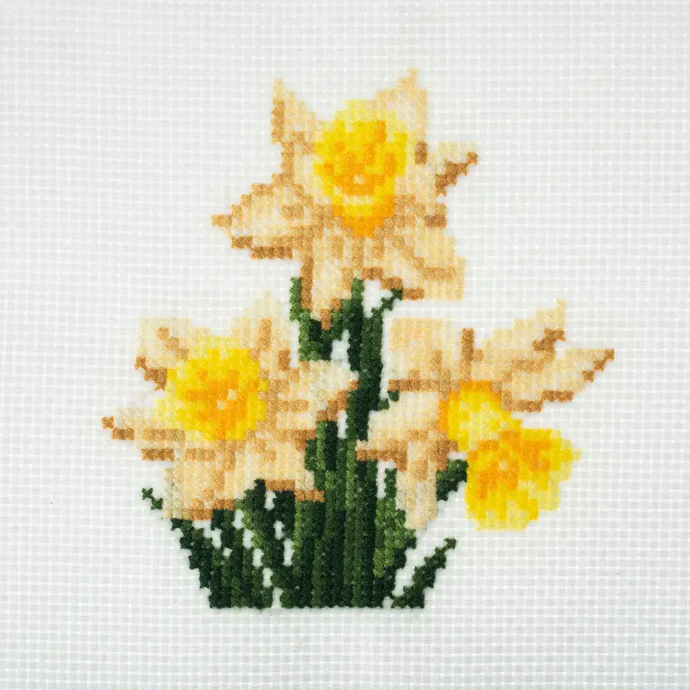 Daffodil cross stitch kit