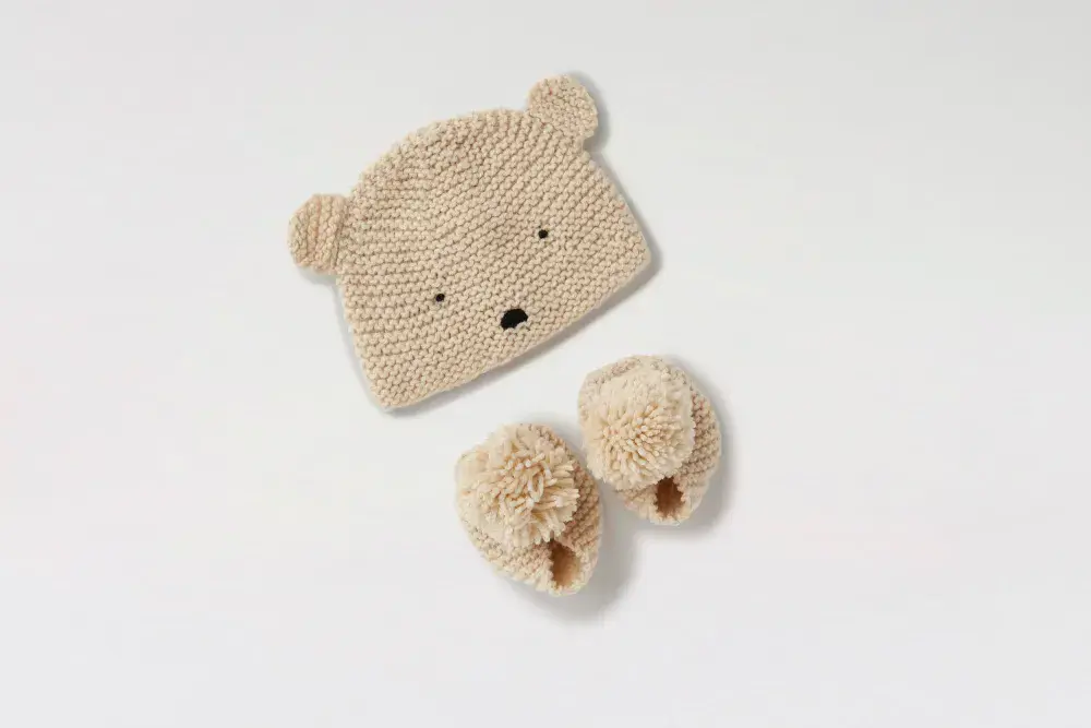 DMC Teddy Hat & Booties Knitting Kit