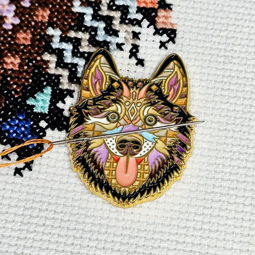 Mandala Husky Needle Minder from Meloca Designs