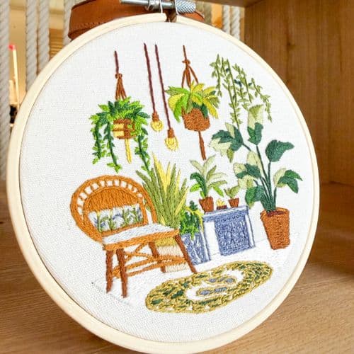 Milpoint Little Greenhouse Freestyle embroidery kit