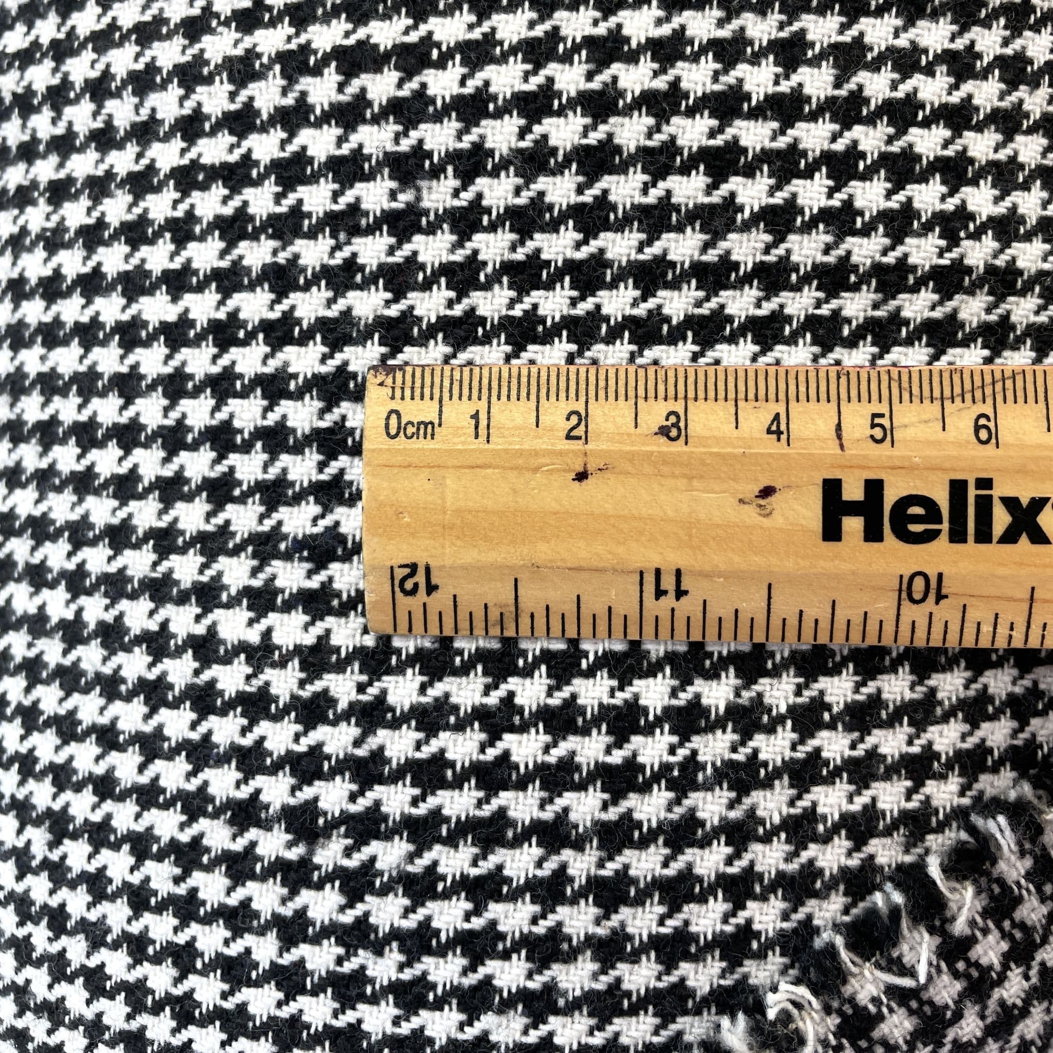 Traditional Welsh Fabric Black and White Houndstooth Polymix Brushed ...