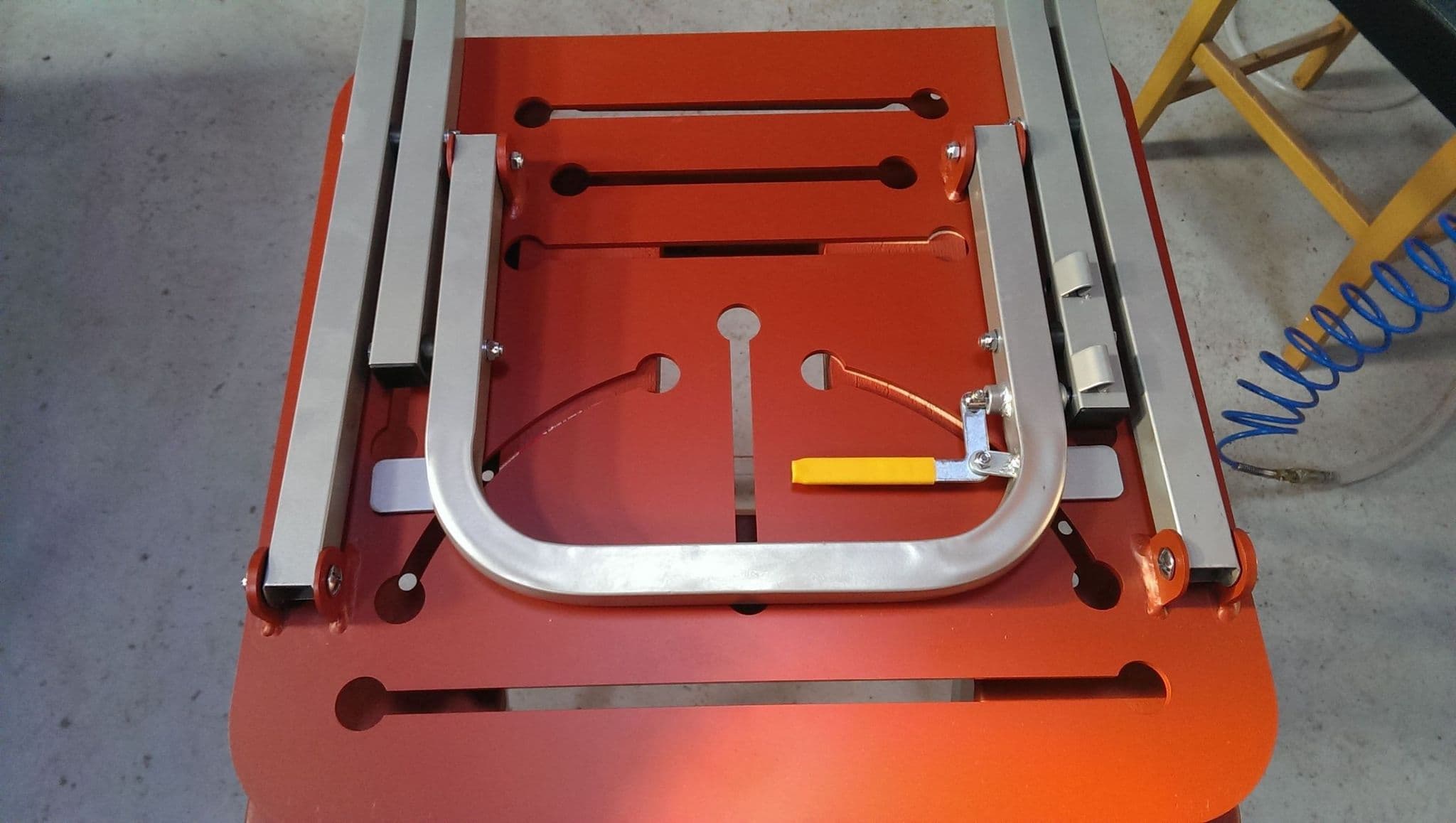 Welding Bench 1000 x 580 x 6 Laser Cut Collect