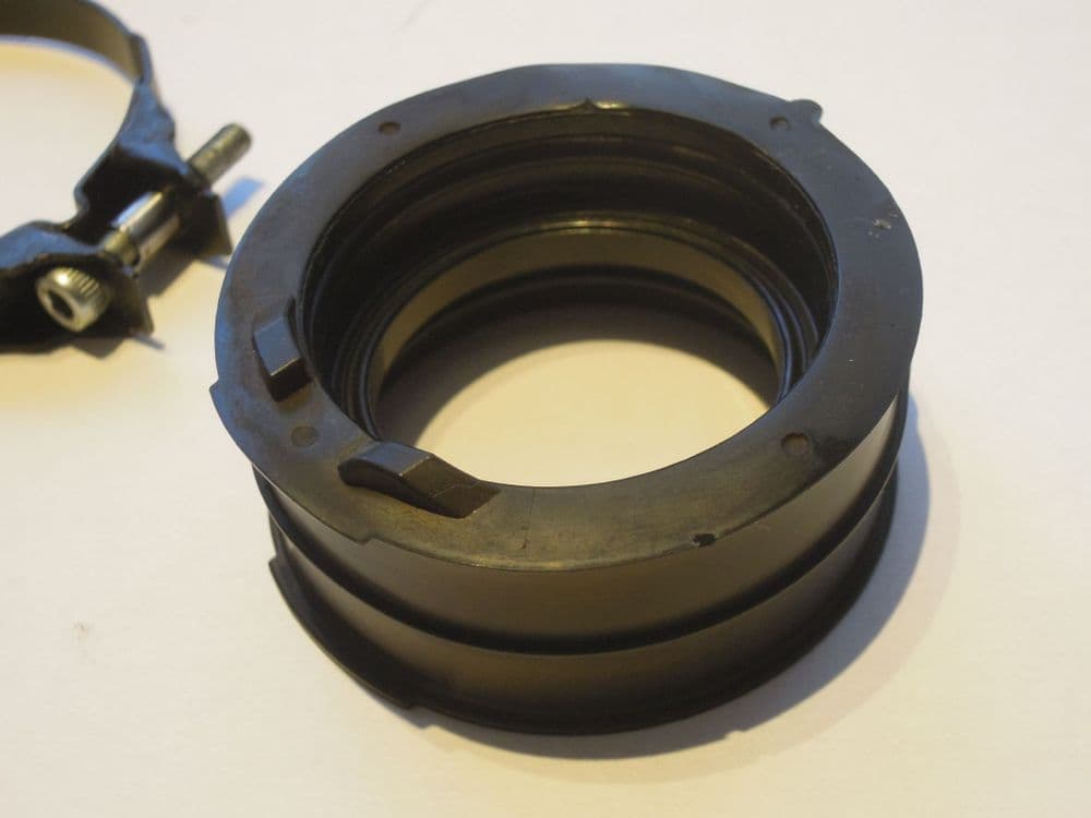 2LM-13597-01 Fuel injection Joint 3