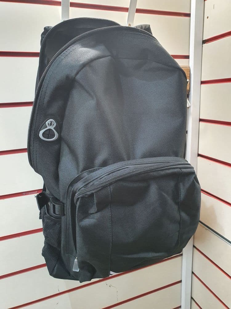 SCHOOL BAG--BACK PACK--NAVY BLUE