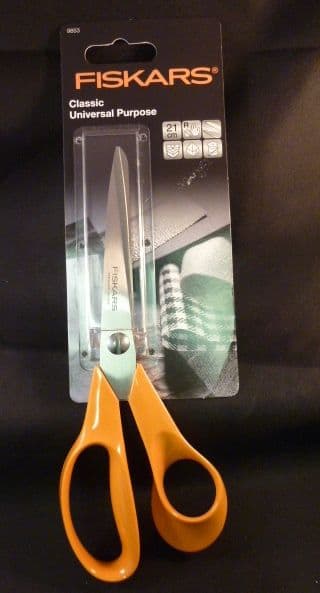 9843 Fiskars Classic Tailors Shears | M. Courts Ltd